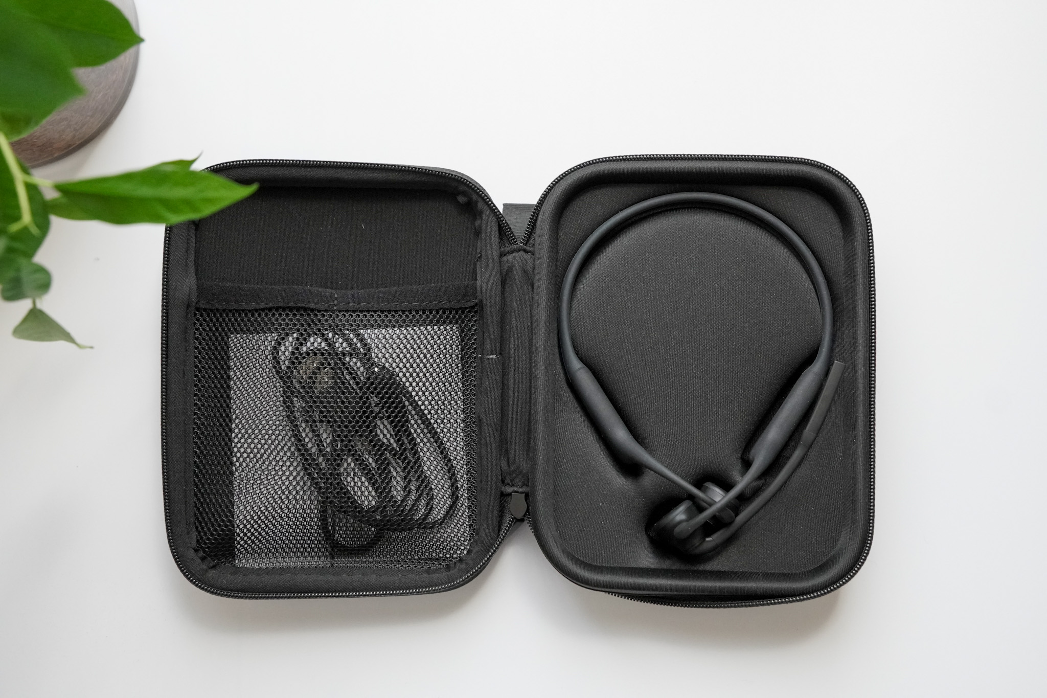 Shokz OpenComm レビュー｜1ヶ月で手放した理由はこれ | FURUTIMES（フルタイムズ）