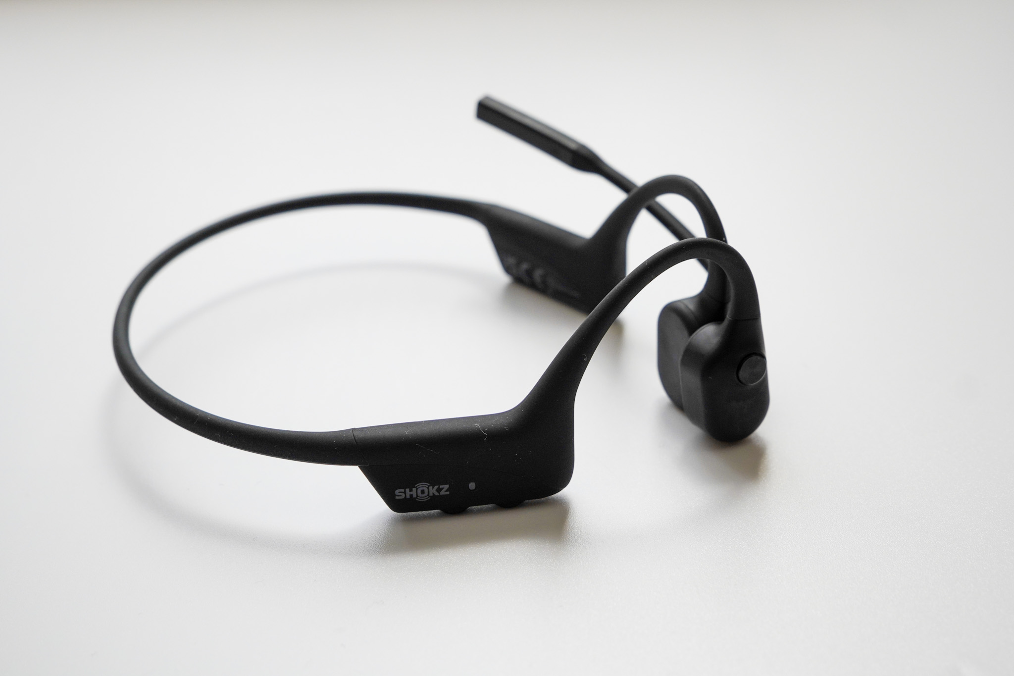 Shokz OpenComm レビュー｜1ヶ月で手放した理由はこれ | FURUTIMES（フルタイムズ）